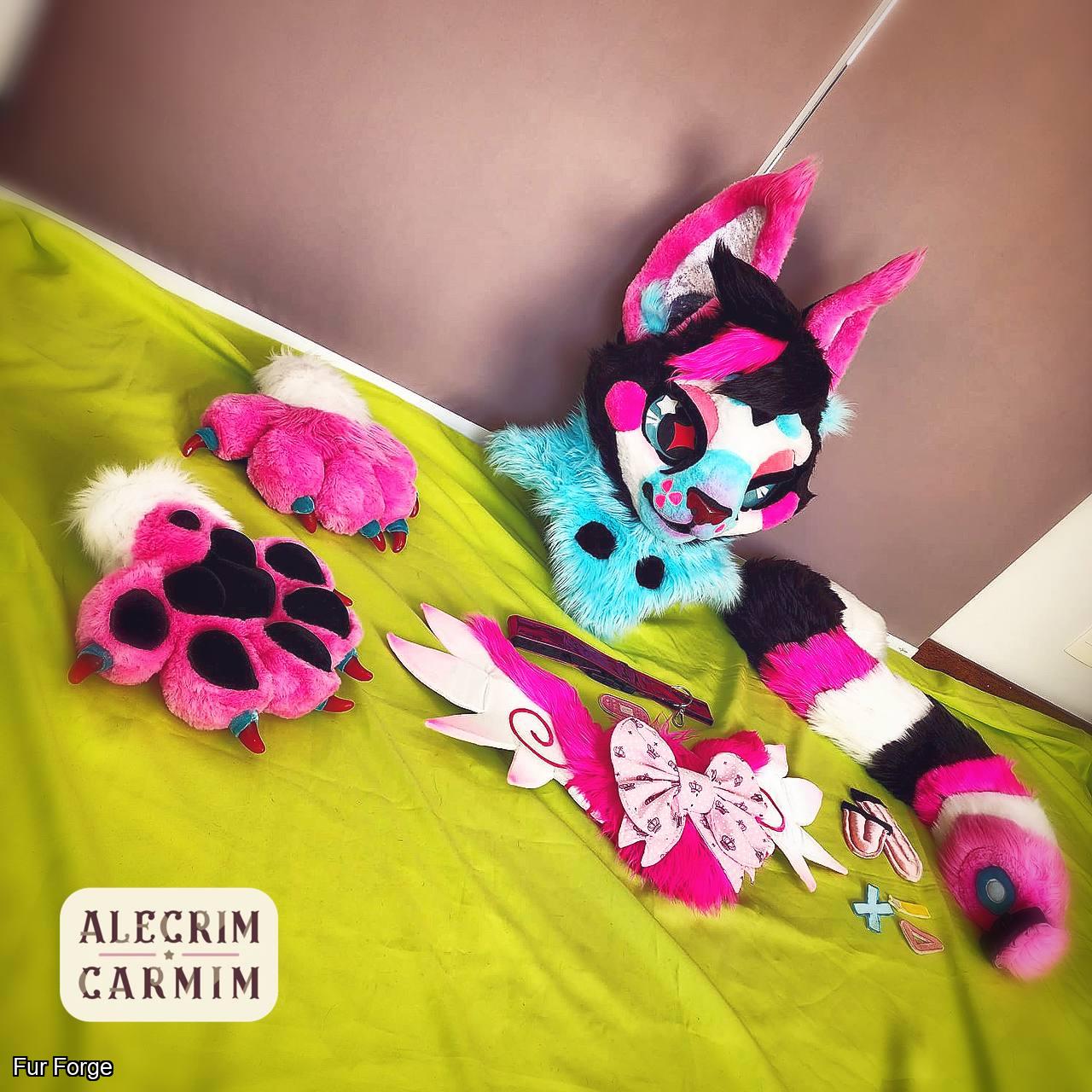 ⭐ Joy - Neon Angel Cat Mini Partial Suit